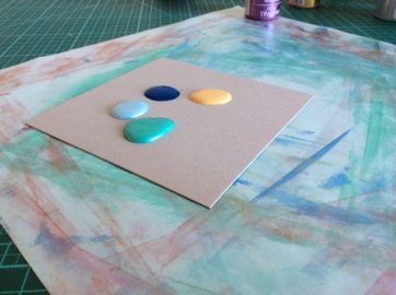 How I paint origami paper with acrylic paints - Origami Blog